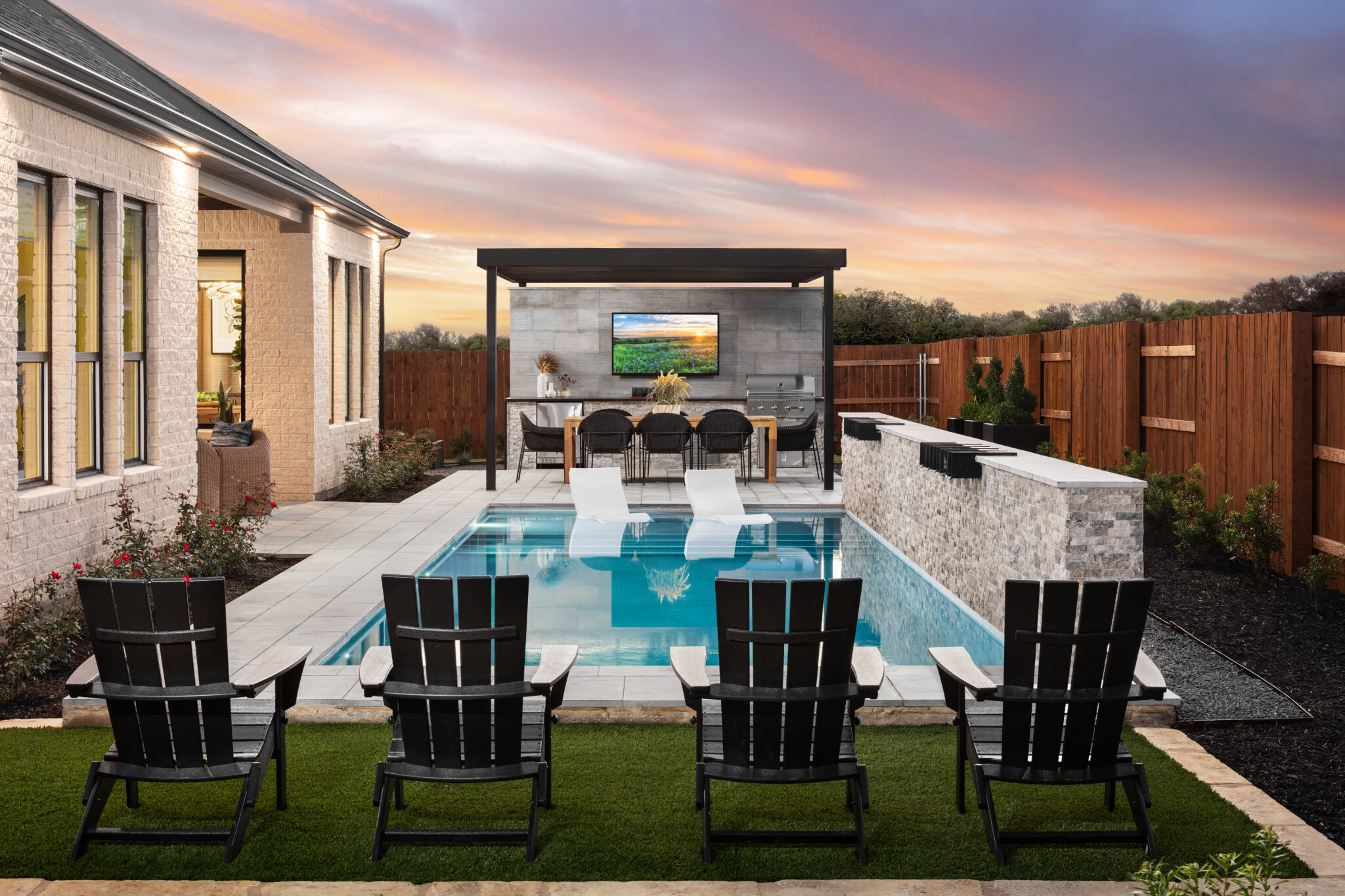 Creative Environments: Luxury Landscaping & Pools in Arizona
